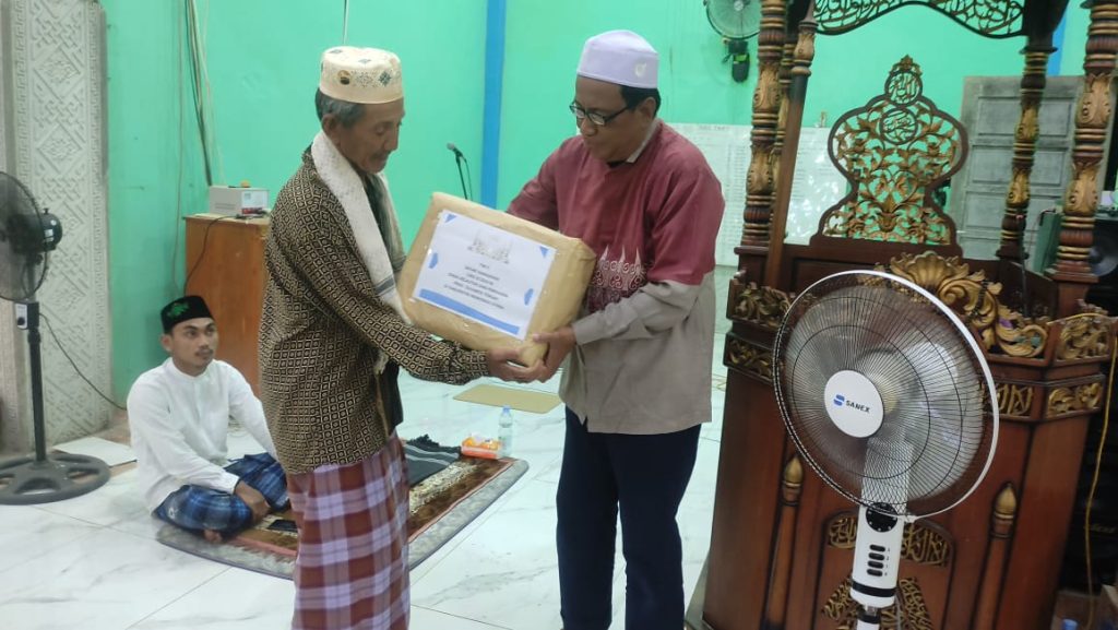 Tim Safari Ramadhan Pemprov. Sulteng Sambangi Mesjid Nurul Al-Falaq ... Tim Safari Ramadhan Pemprov. Sulteng Sambangi Mesjid Nurul Al-Falaq ...